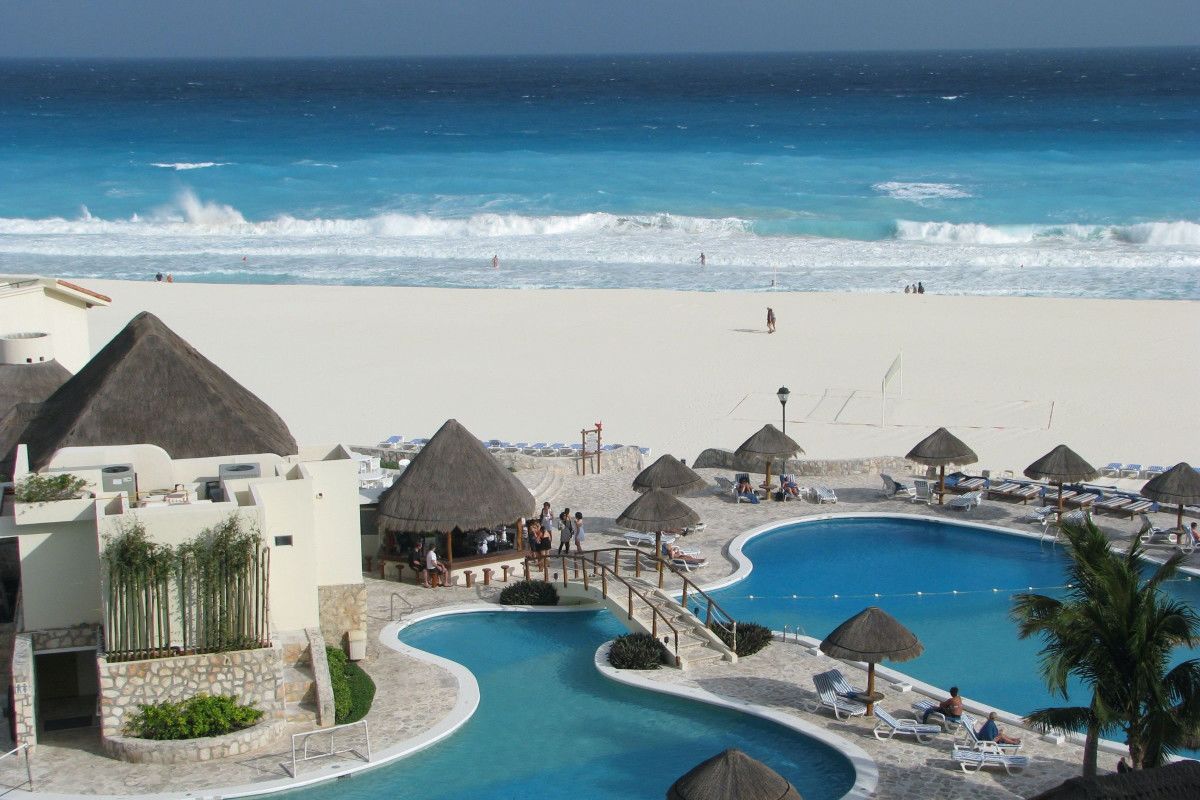 Best Highest Rated All-Inclusive Resorts in Cancun 2025